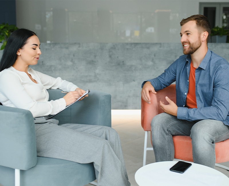 What Is Negging? How to Deal with Emotional Manipulation | KCC